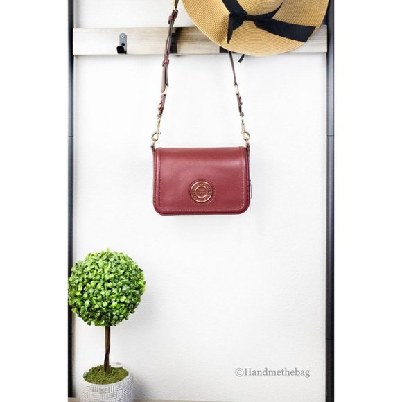 Marc Jacobs | Bags | New Marc Jacobs Medium Metal Signet Syrah Smooth ...